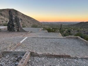 Hike to ruins and a mine on Lost Ranch Loop - WildPathsAZ